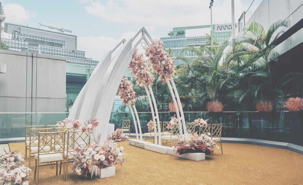 【2025擺酒場地推薦】精選9大靚場地| 草地庭園、玻璃屋、海景婚宴一覽